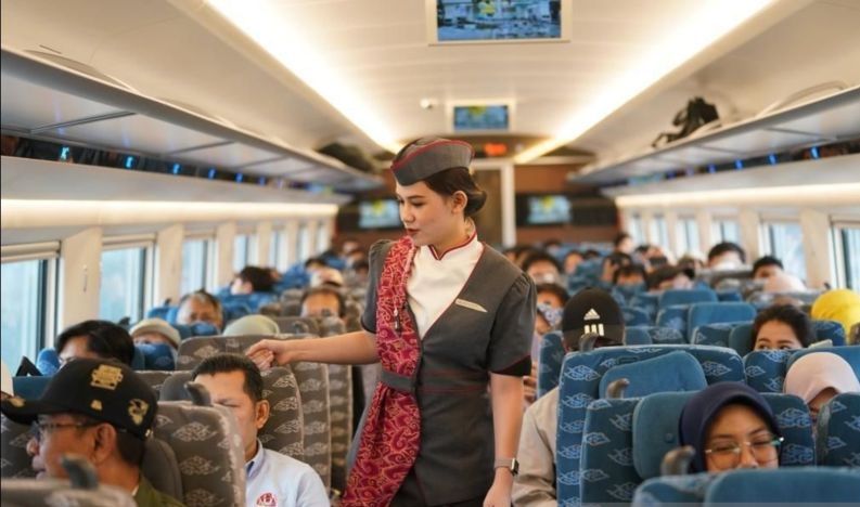 KCIC Tambah 8 Perjalanan Kereta Whoosh Saat Libur Nataru 2024, Ini Jadwalnya - inilahsulsel.com